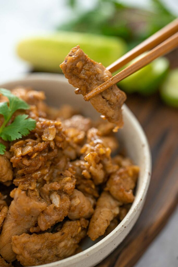 Thai Garlic Pepper Pork | Moo Gratiem | หมูกระเทียม | Cooking with Nart