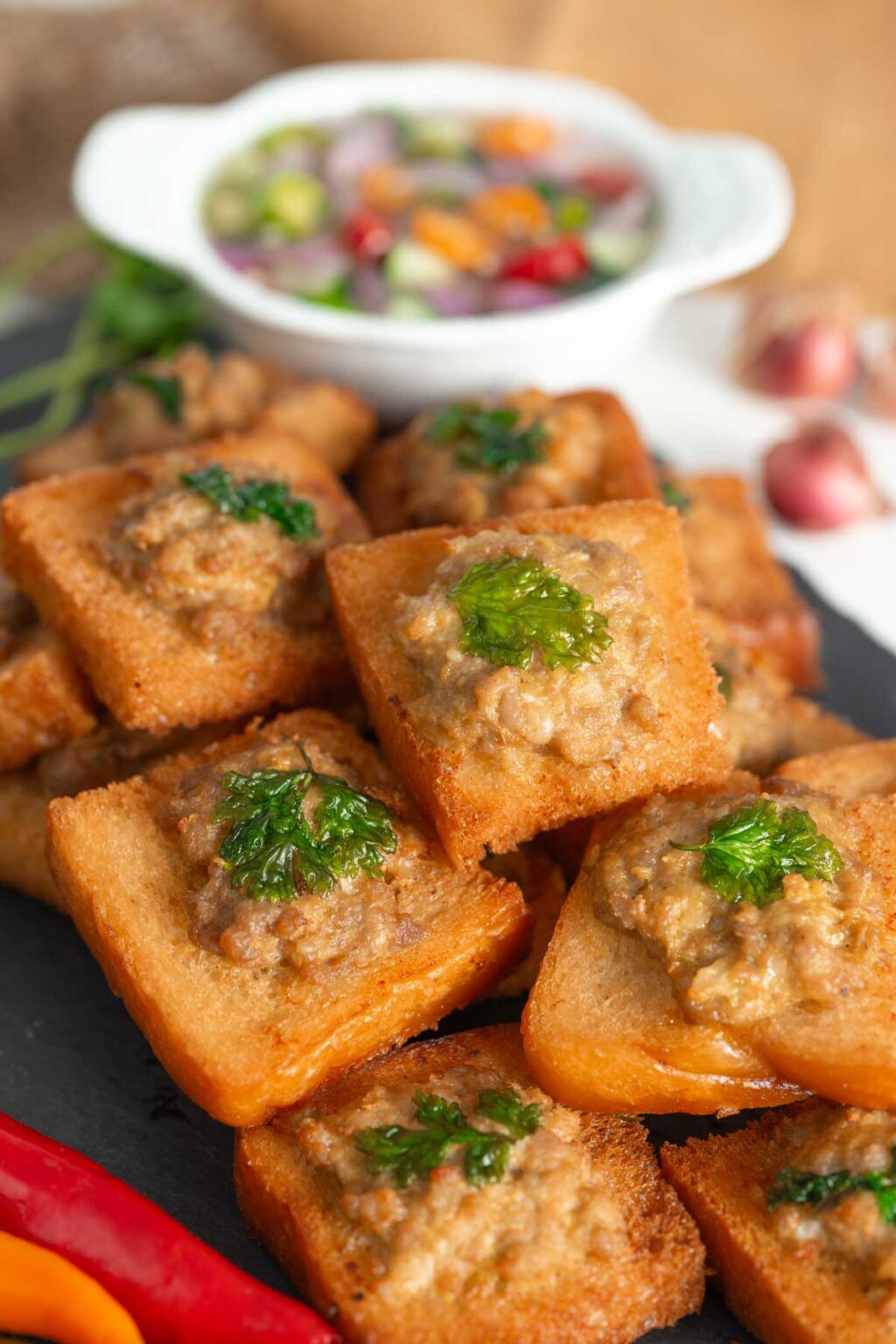 How to Make Thai Pork Toasts | Khanom Pang Na Moo | ขนมปังหน้าหมู ...