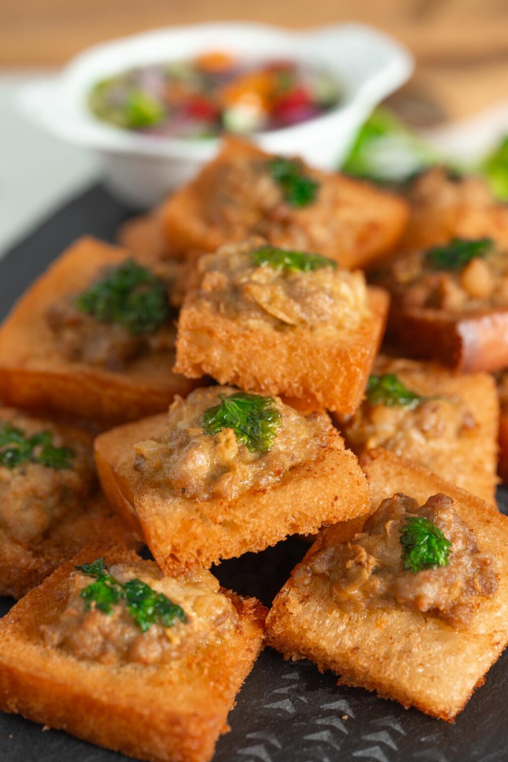 How to Make Thai Pork Toasts | Khanom Pang Na Moo | ขนมปังหน้าหมู ...